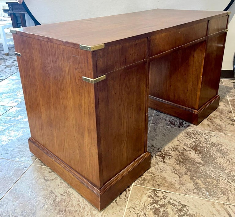 Mahogany Iconic Campaign Style Kneehole Partners Desk For Sale at 1stDibs