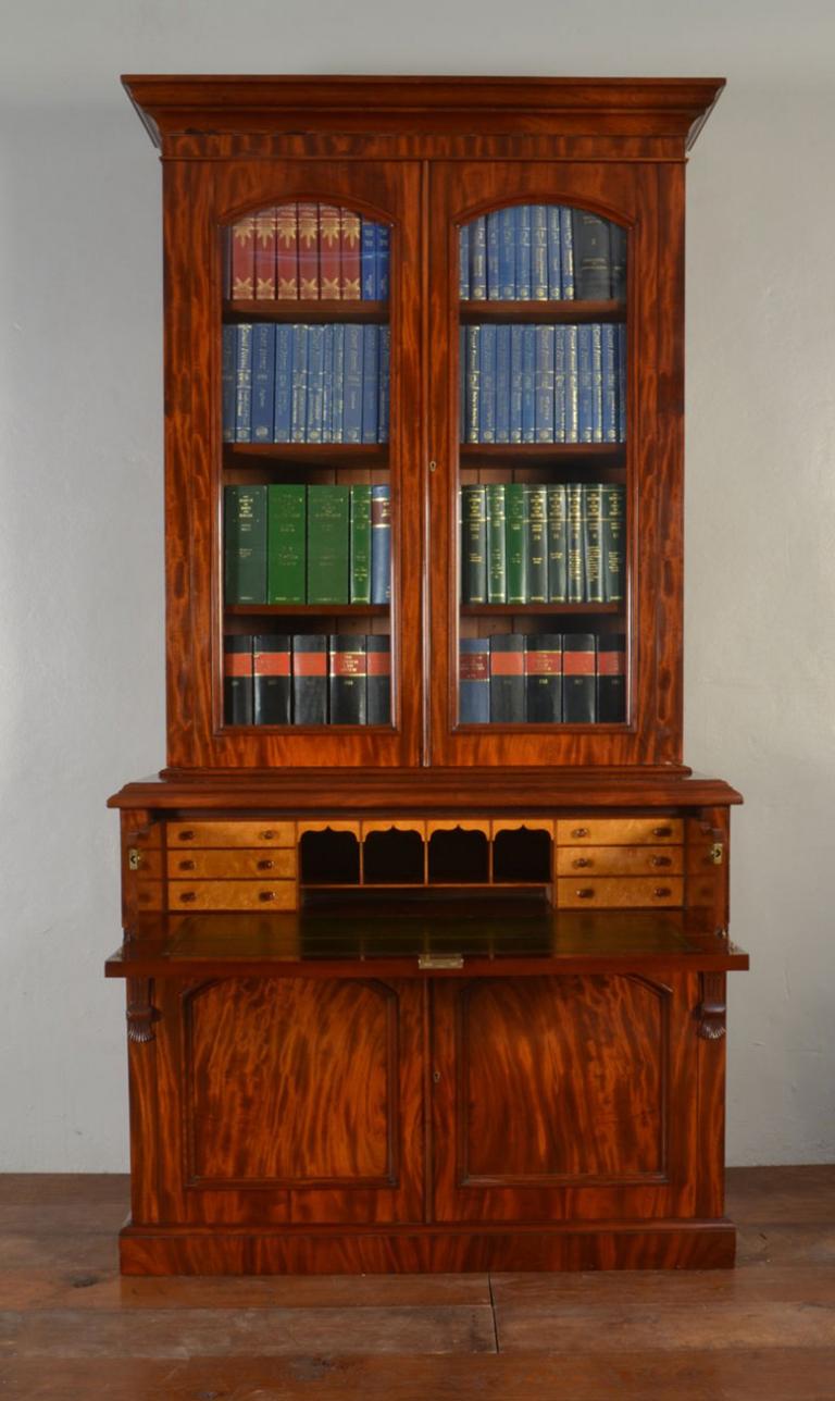 Mahogany Two-Door Secretaire Bookcase For Sale at 1stDibs