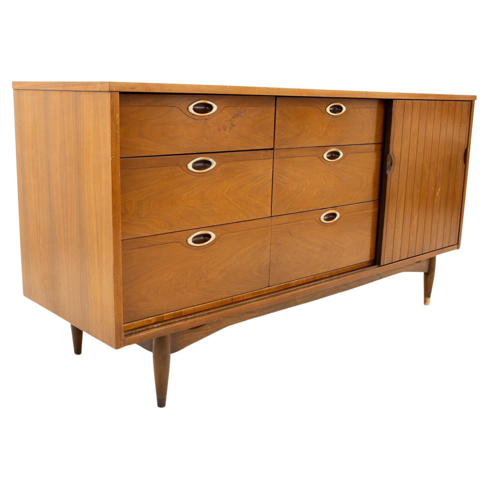 Lane Staccato Mid Century Brutalist Walnut 9-Drawer Lowboy Dresser at ...