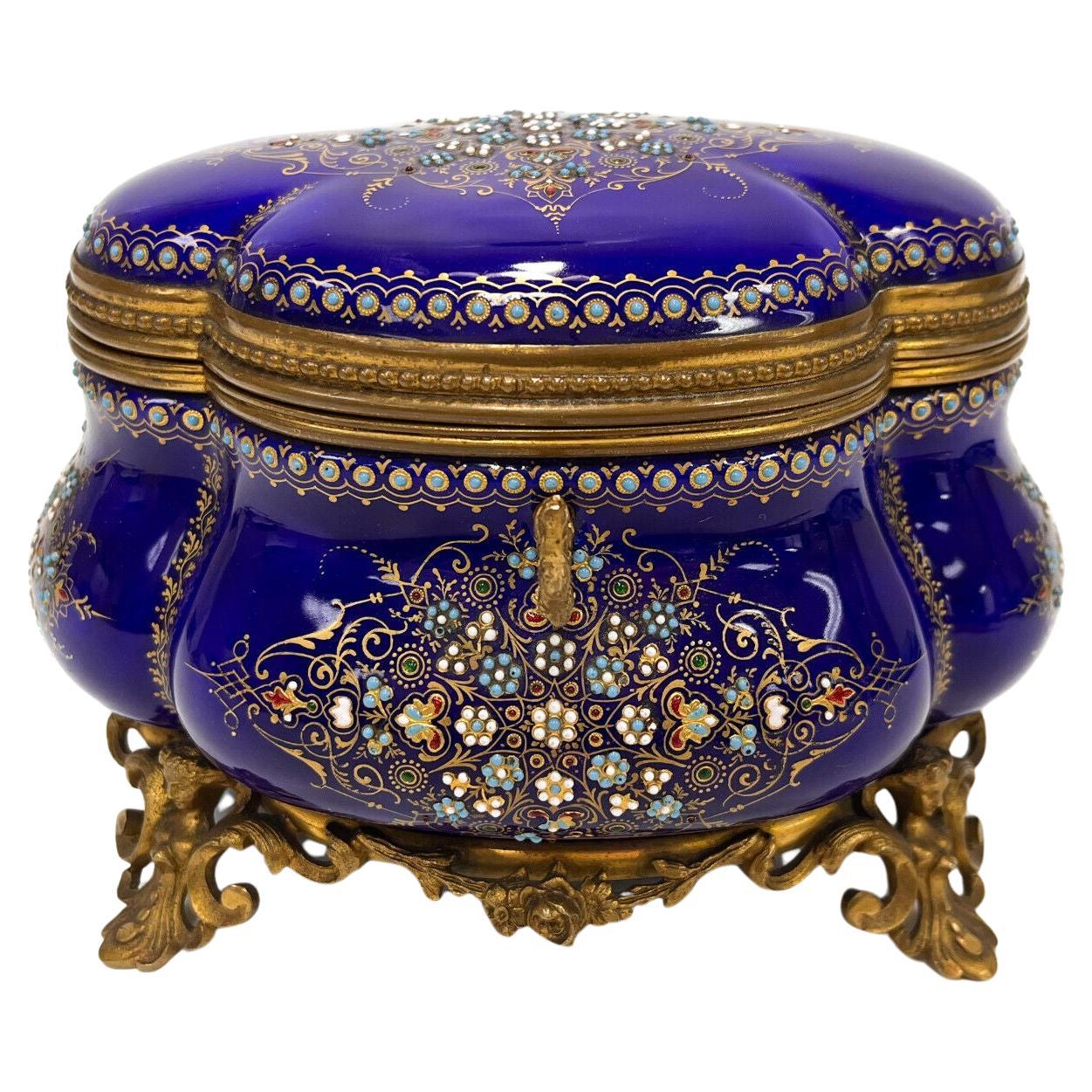 Tahan Gilt Bronze Box For Sale at 1stDibs