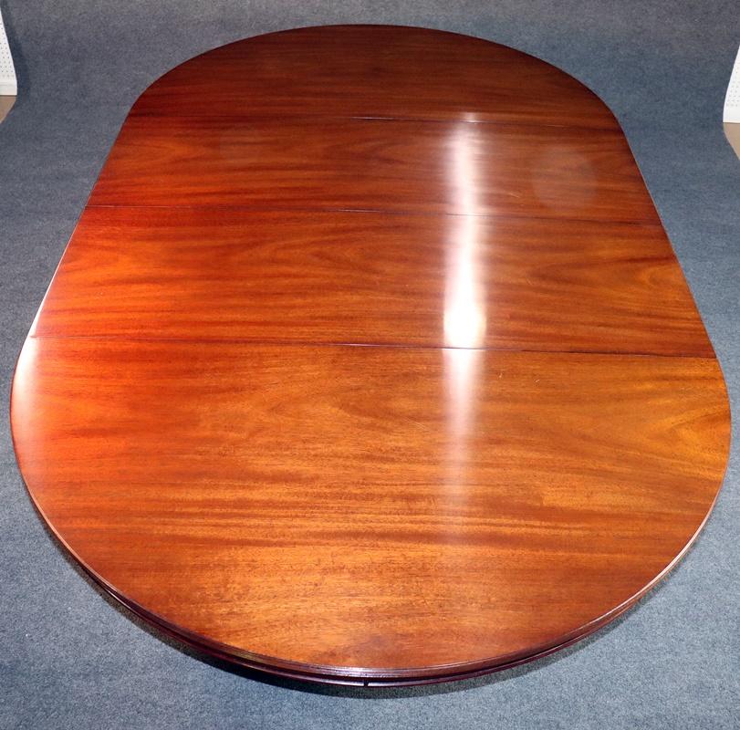 Maitland Smith Regency Style Mahogany Dining Table For Sale at 1stDibs