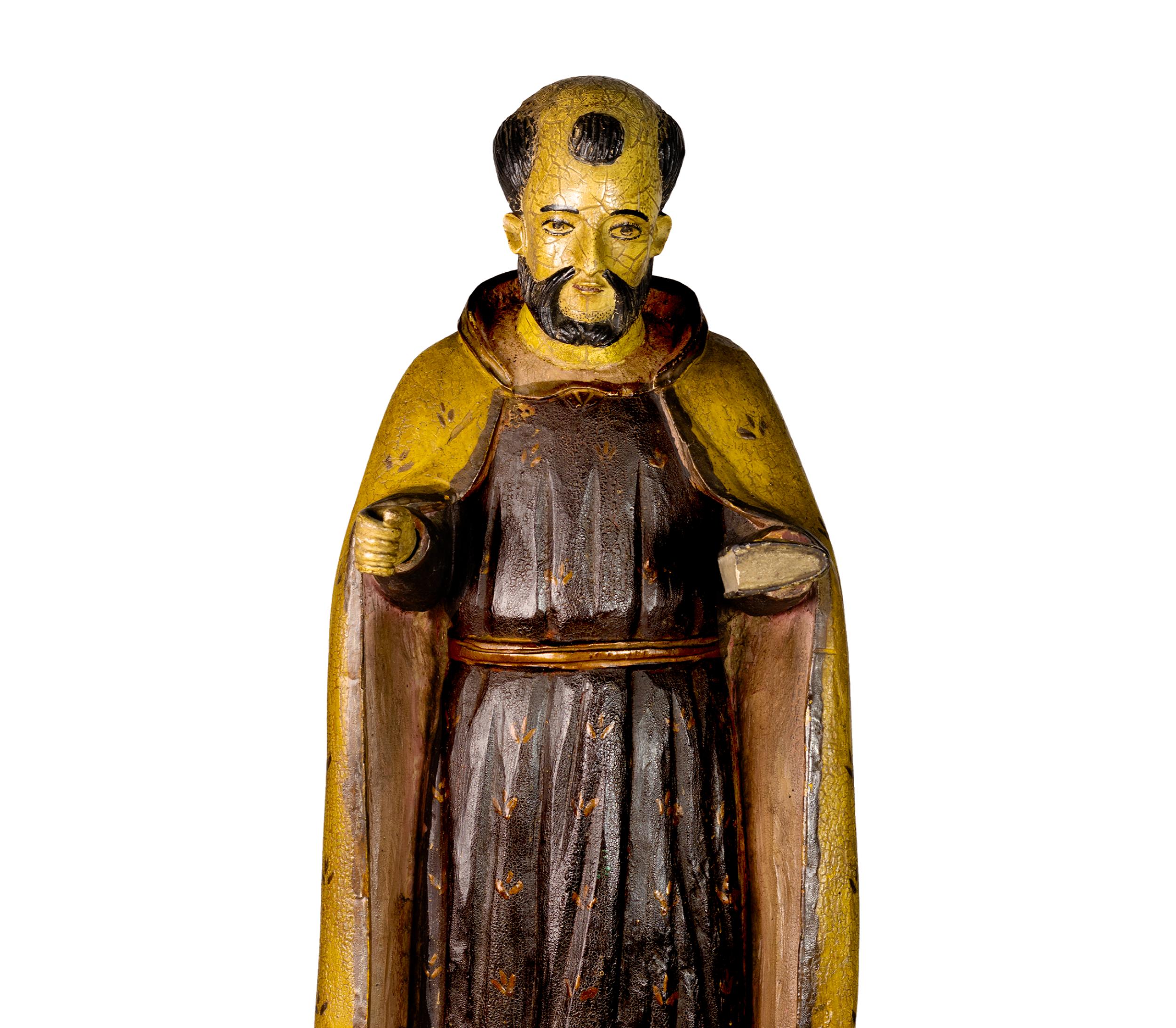 Estatua de San Benito: Símbolo de fe y guía (siglo XX) en venta en 1stDibs