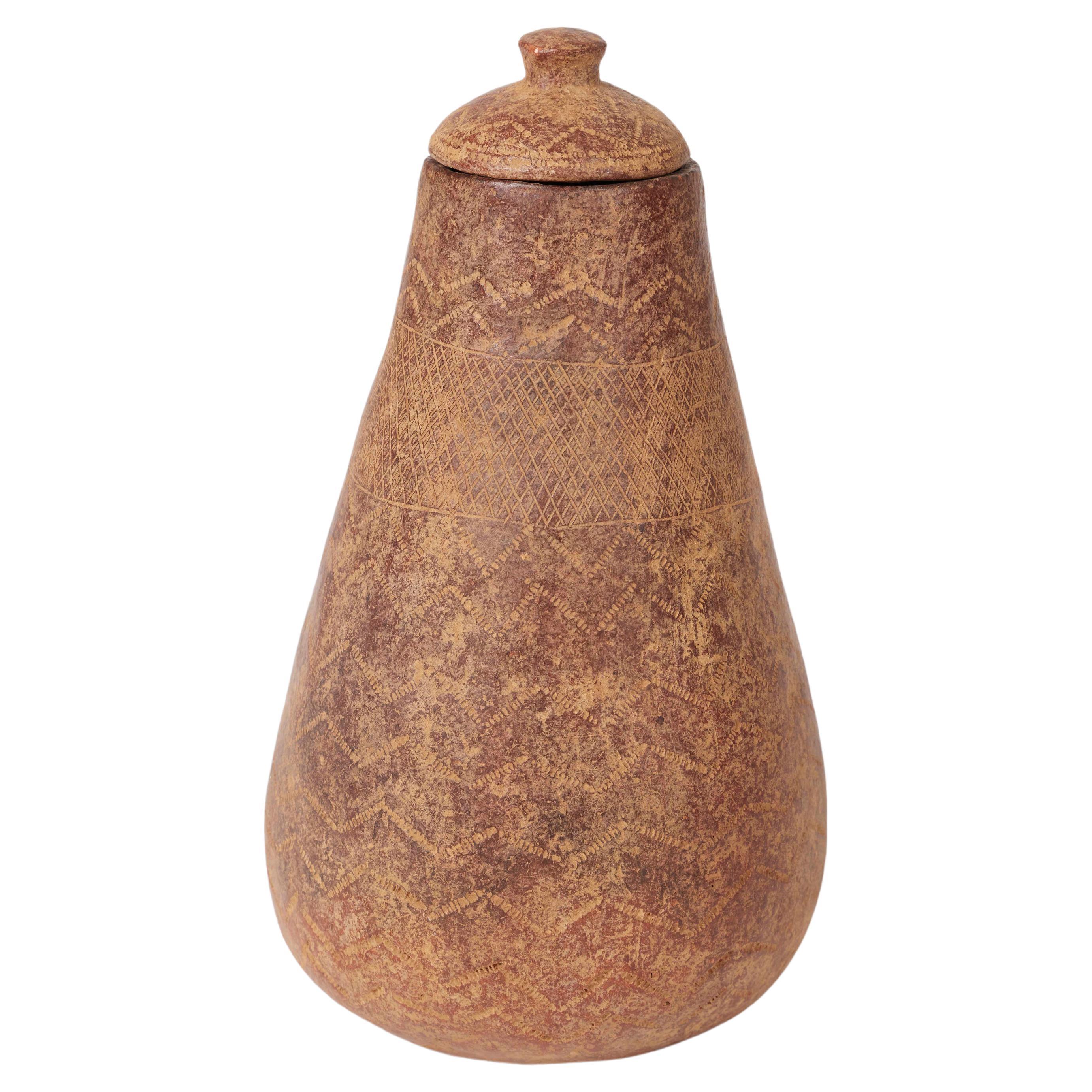 White vase For Sale at 1stDibs