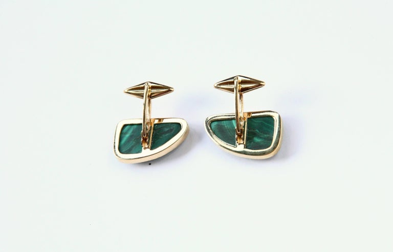 Malachite 18 Karat Gold Cufflinks For Sale at 1stDibs