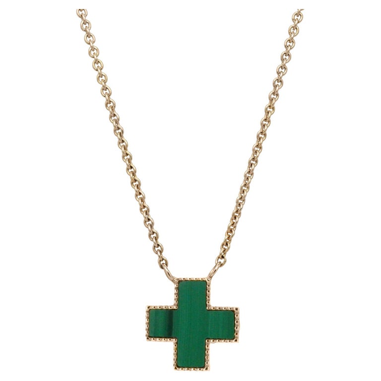 Malachite Inlay Heirloom Necklace 14k Yellow Gold For Sale at 1stDibs
