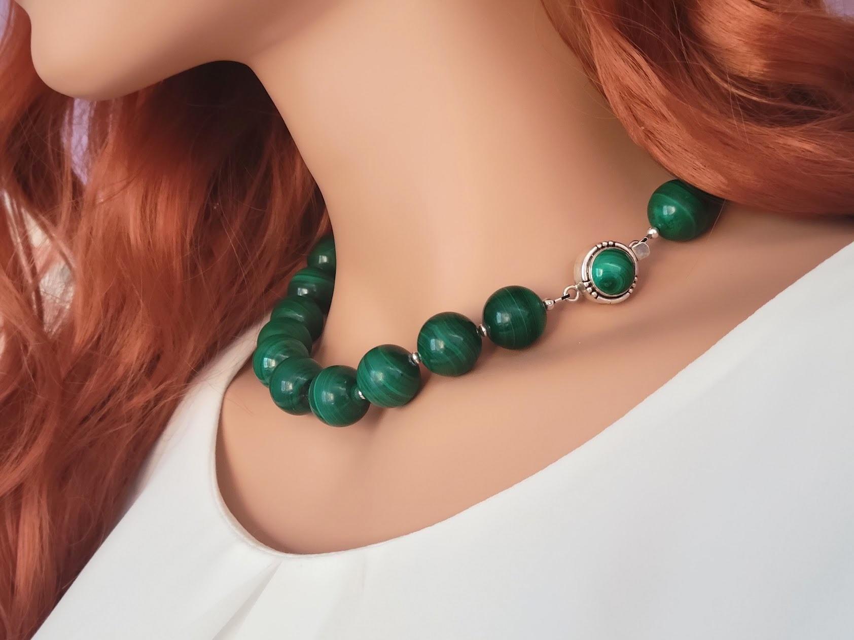 Malachite Necklace with Malachite Clasp For Sale at 1stDibs