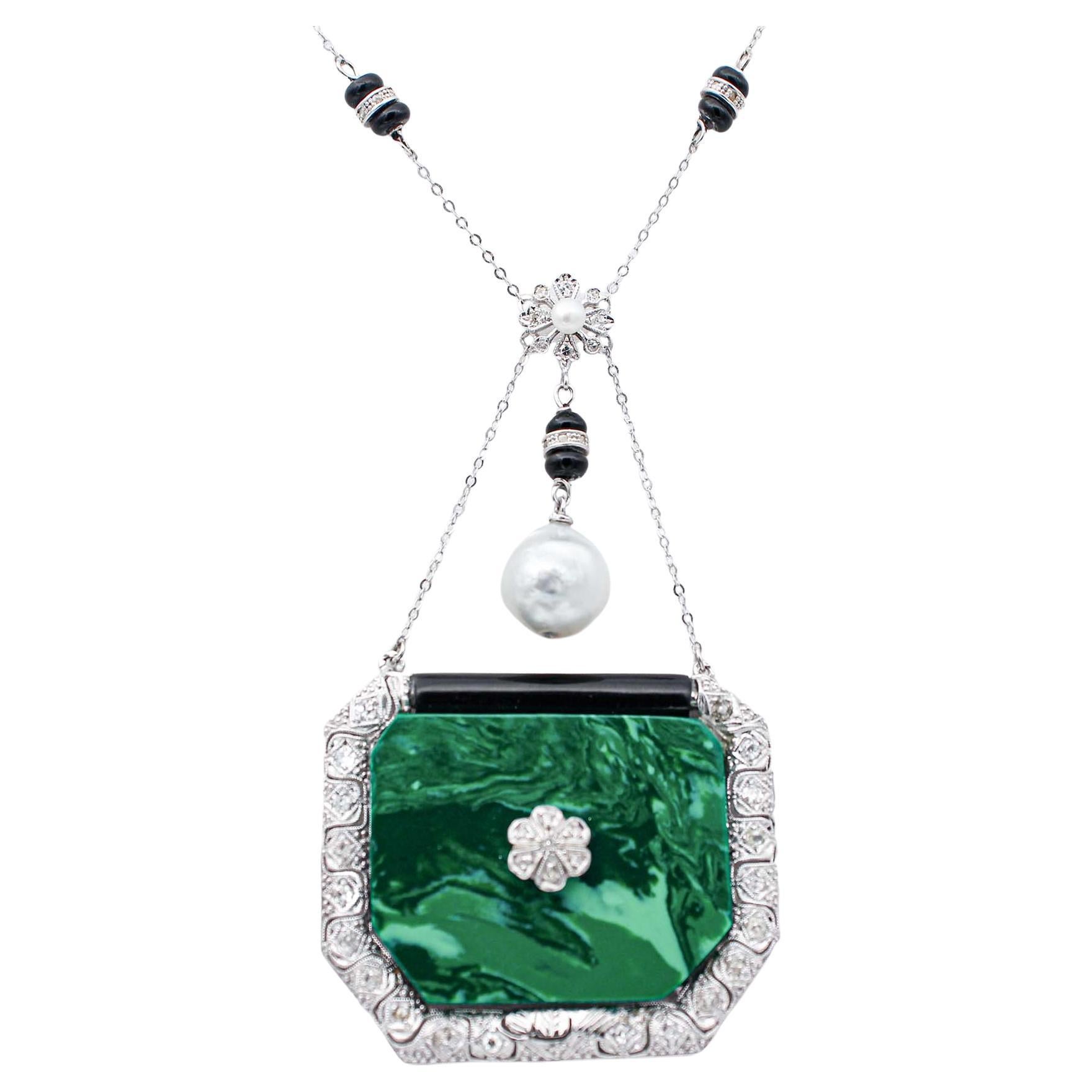 Diamond Onyx Pendant Necklace For Sale at 1stDibs