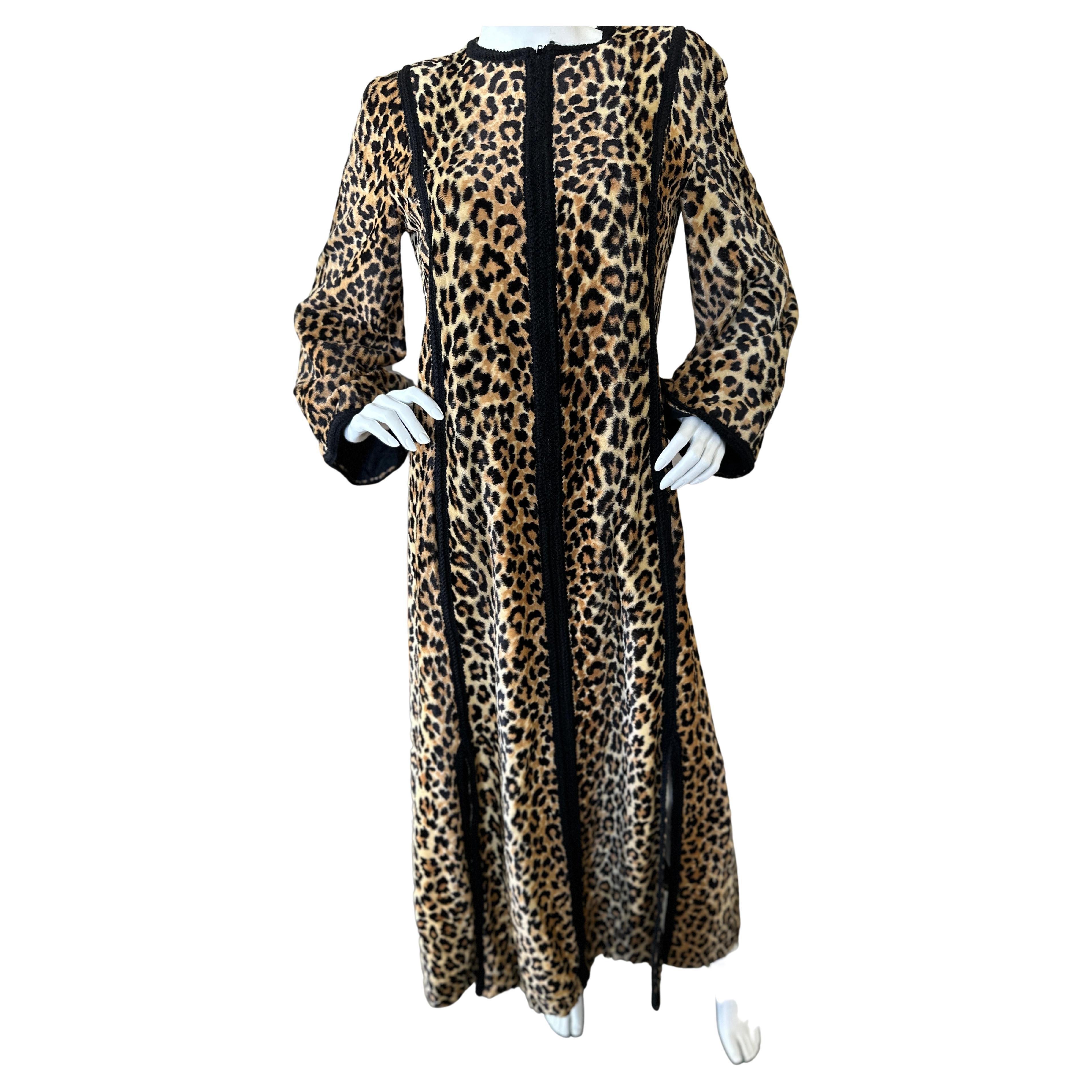 Malcolm Star by Rizkallah Vintage 1970 Plush Velvet Leopard Print Caftan For Sale at 1stDibs