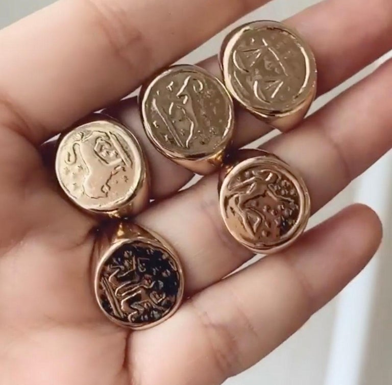 Maniamania Zodiac Signet Ring in 14 Karat Yellow Gold with Gemini ...
