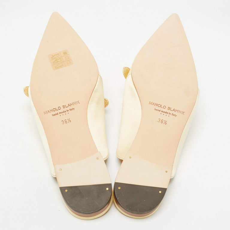 Manolo Blahnik Light Yellow Satin Mules Size 36.5 For Sale at 1stDibs