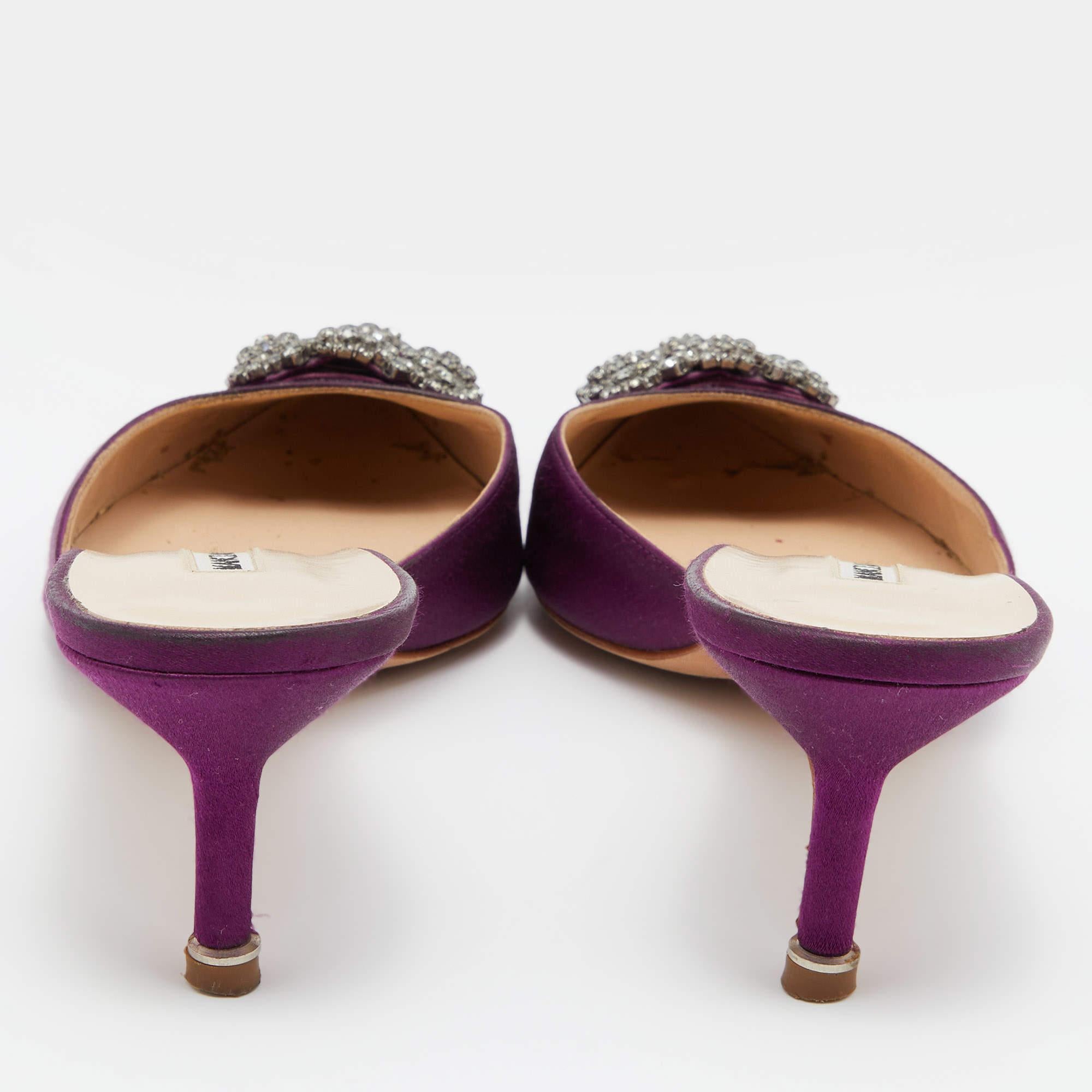 Manolo Blahnik Purple Satin Hangisimu Slide Sandals Size 38 For Sale at 1stDibs