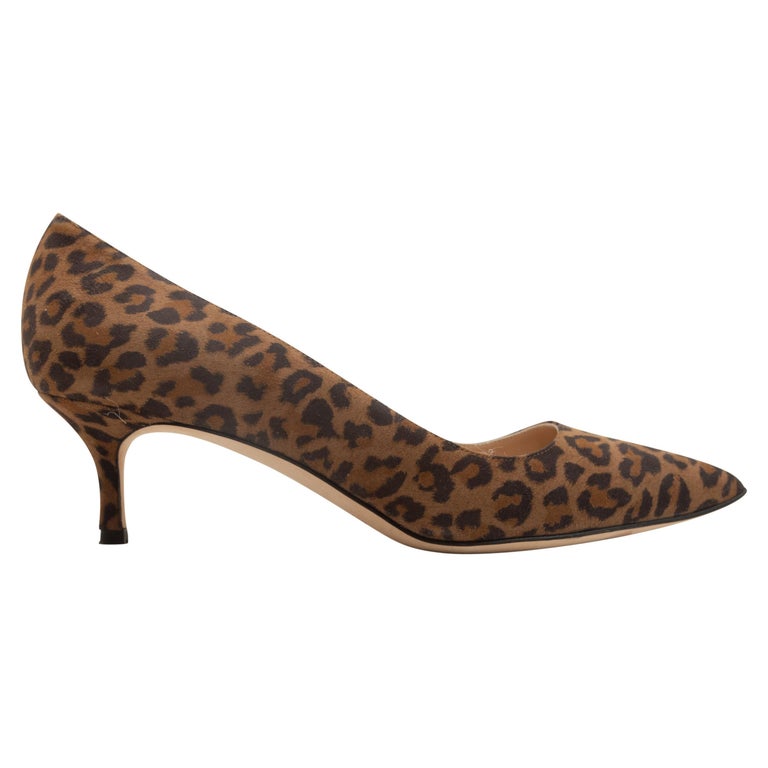 Manolo Blahnik Tan and Black Suede Leopard Print Pumps For Sale at 1stDibs