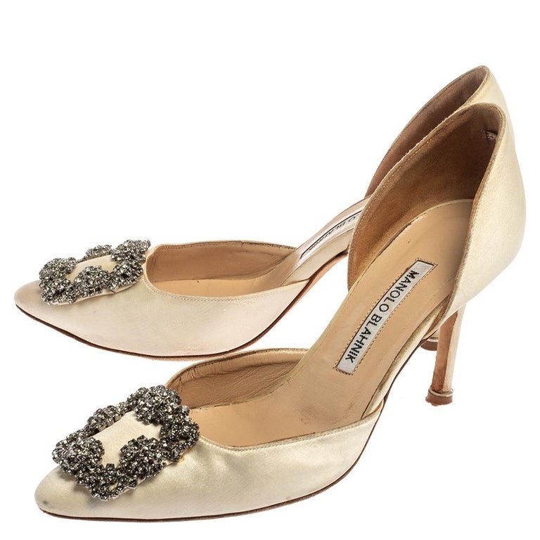 Manolo Blahnik D Orsay Pumps
