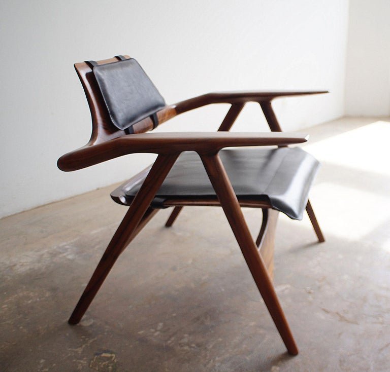Mantis Chair in Walnut Wood, Hand-Sculpted Chair by Kokora For Sale at ...