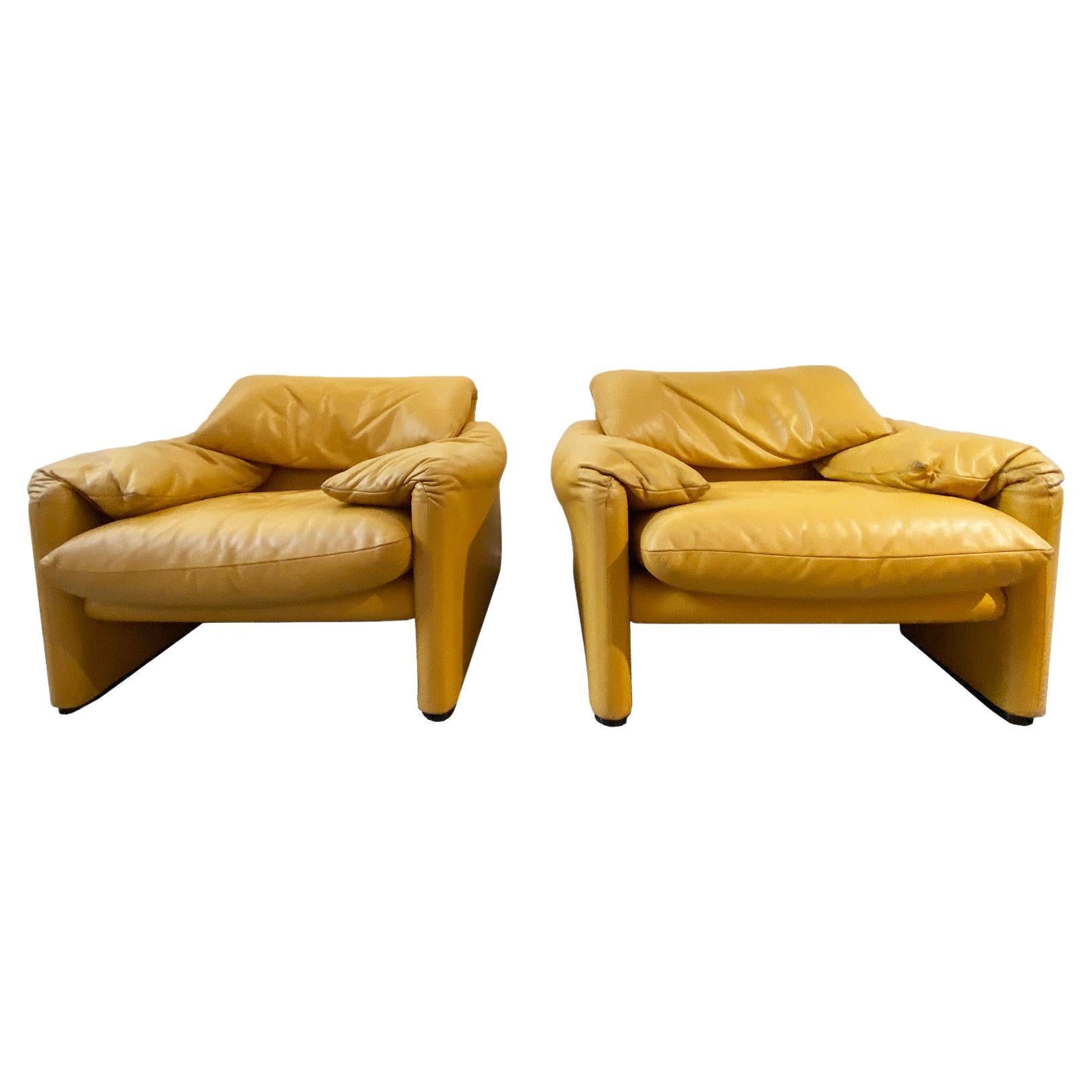 Maralunga Armchairs by Vico Magistretti for Cassina, Italy, circa 1960s ...