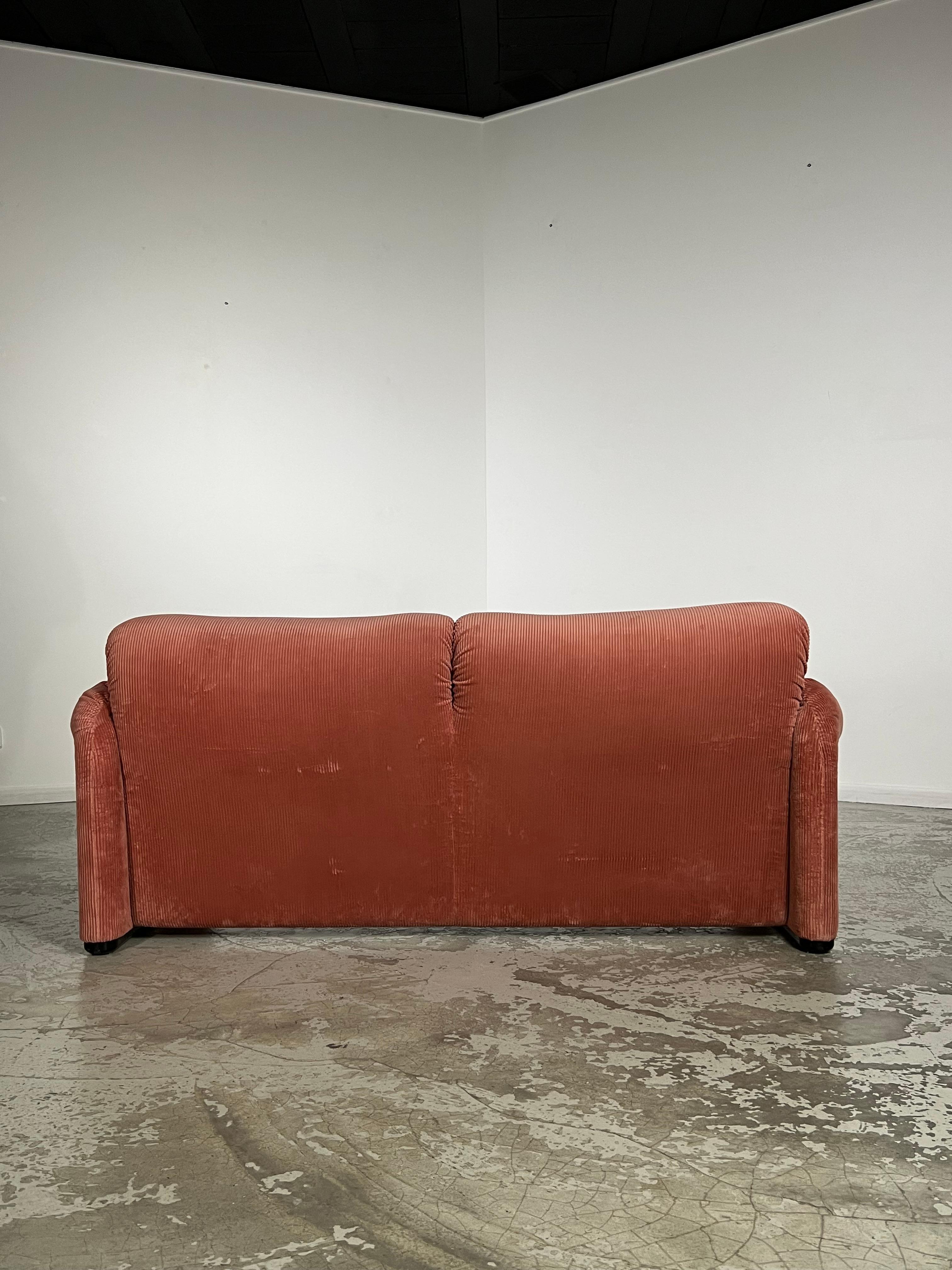 Maralunga Sofa by Vico Magistretti for Cassina, Italy, 1973 For Sale at ...