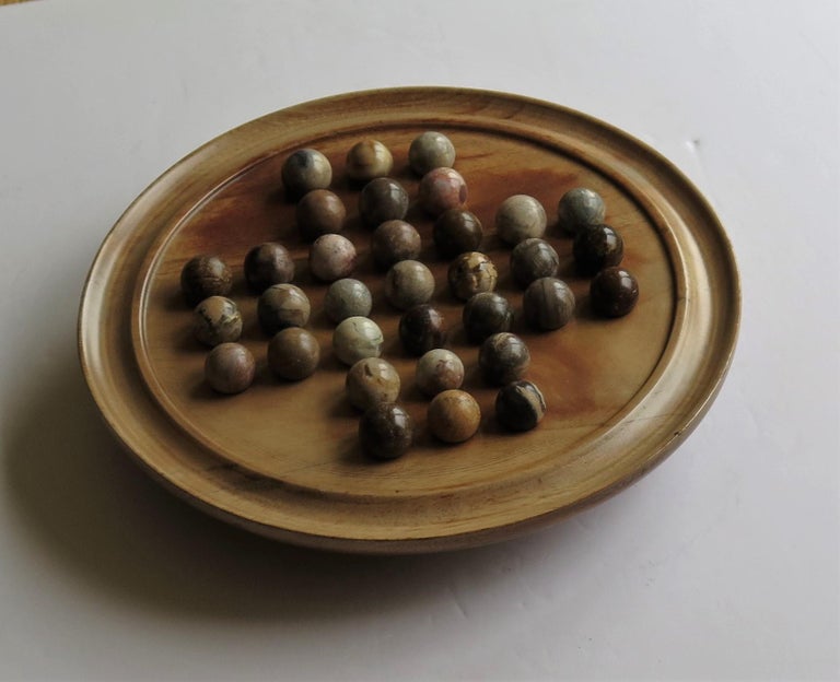 Marble Solitaire Game Hardwood Board 33 Agate Mineral Stone Marbles ...