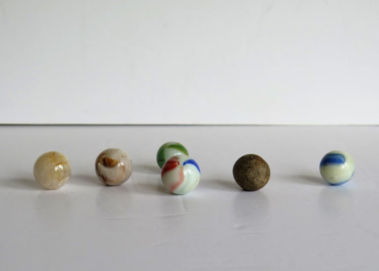 Marble Solitaire Game Hardwood Board and 33 Mainly Agate Mineral Stone ...