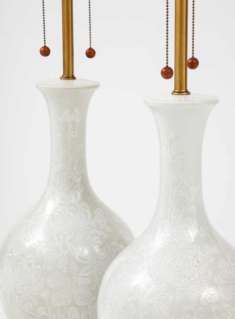 Marbro White, Beige Chrysanthemum Porcelain Lamps For Sale at 1stDibs