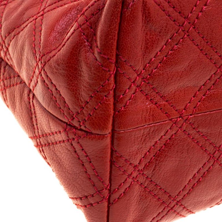 Marc Jacobs Red Quilted Leather Baroque Shoulder Bag For Sale at 1stDibs