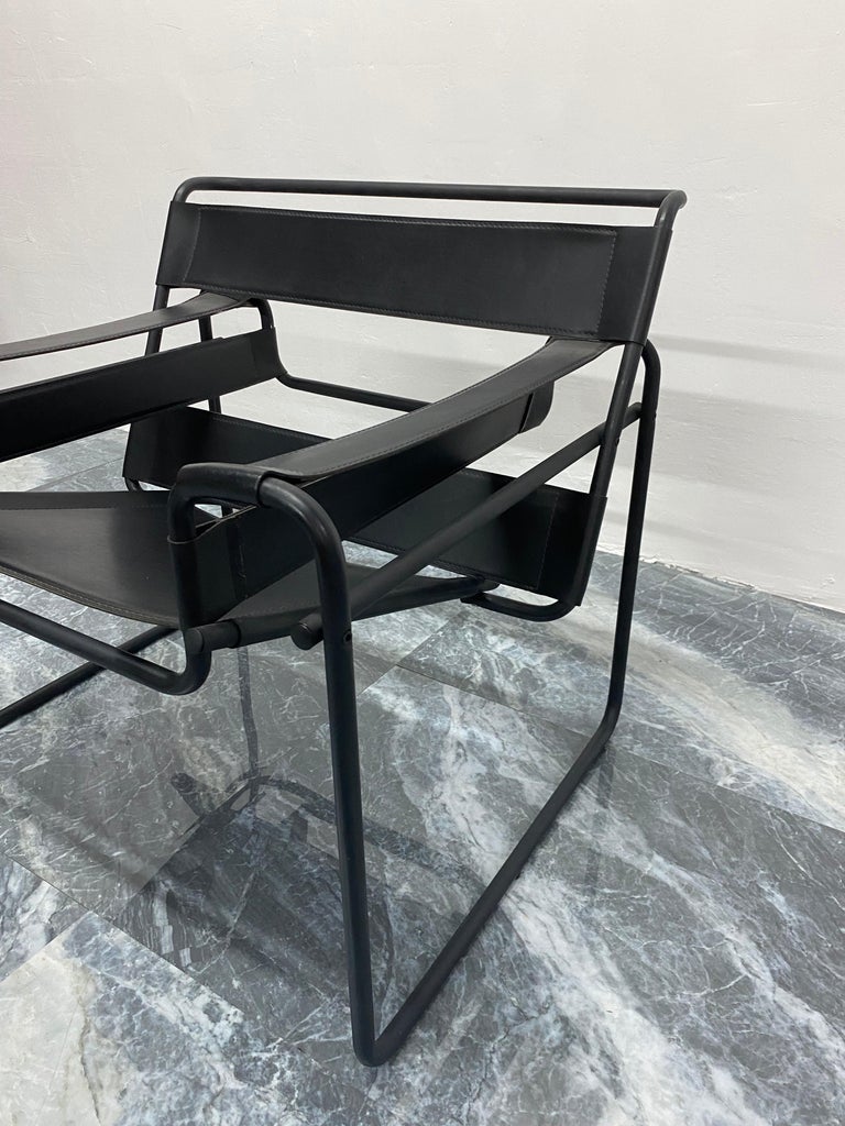 Marcel Breuer Design Style Black Leather and Matte Black Frame "Wassily ...
