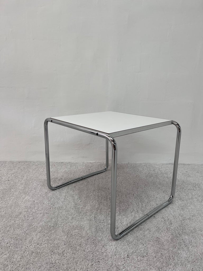Marcel Breuer “Laccio” Chrome and Laminate Side Tables, 1960s For Sale ...