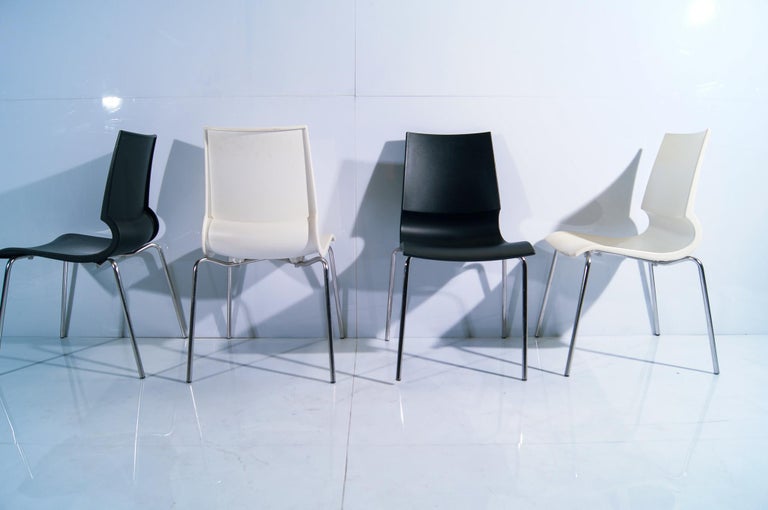 Marco Maran for Knoll, 'Gigi' Side Black and White Chairs, Set of 4 For ...