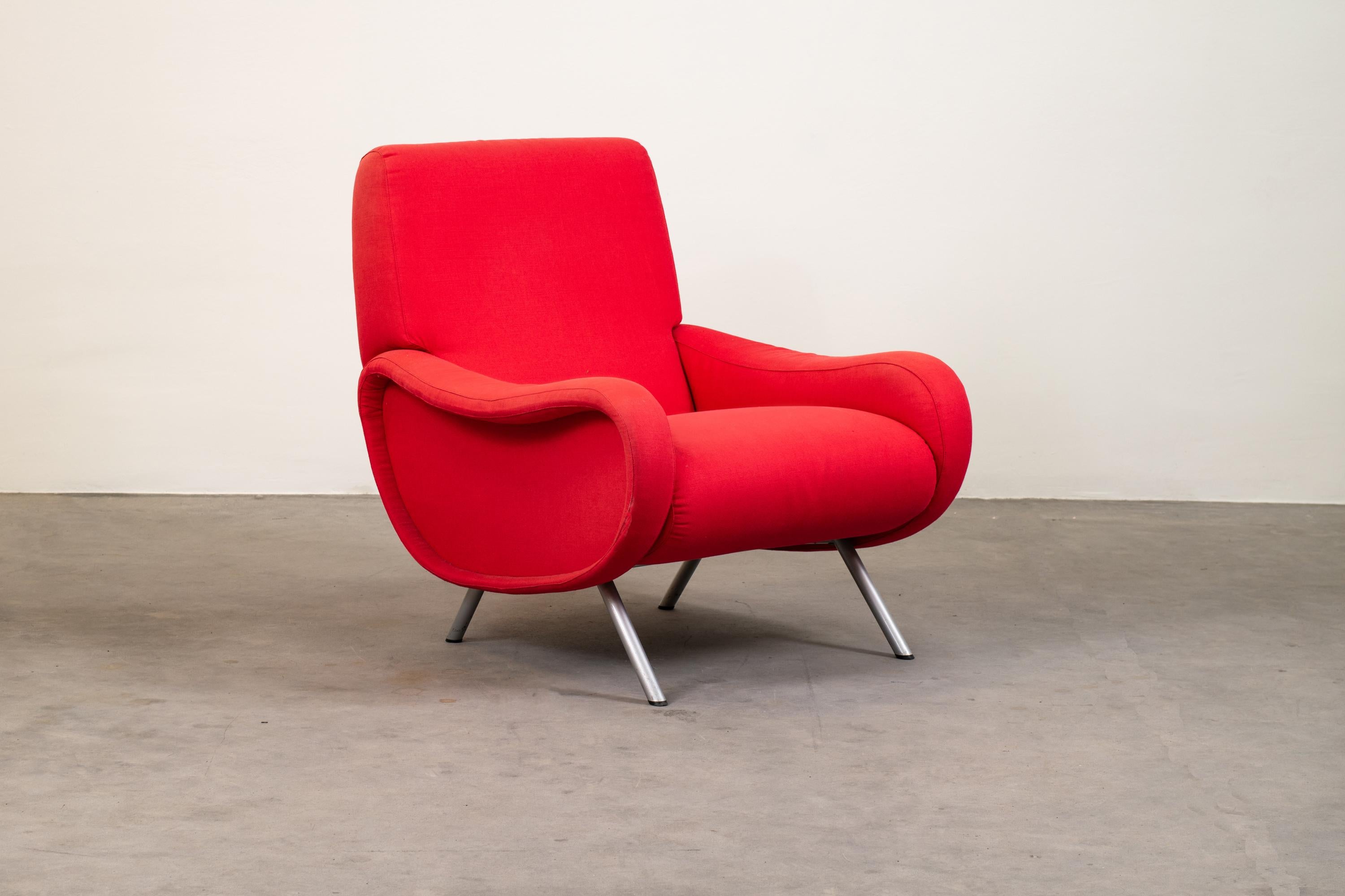 Marco Zanuso Lady Armchair in Plywood and Red Padded Fabric for Arflex ...