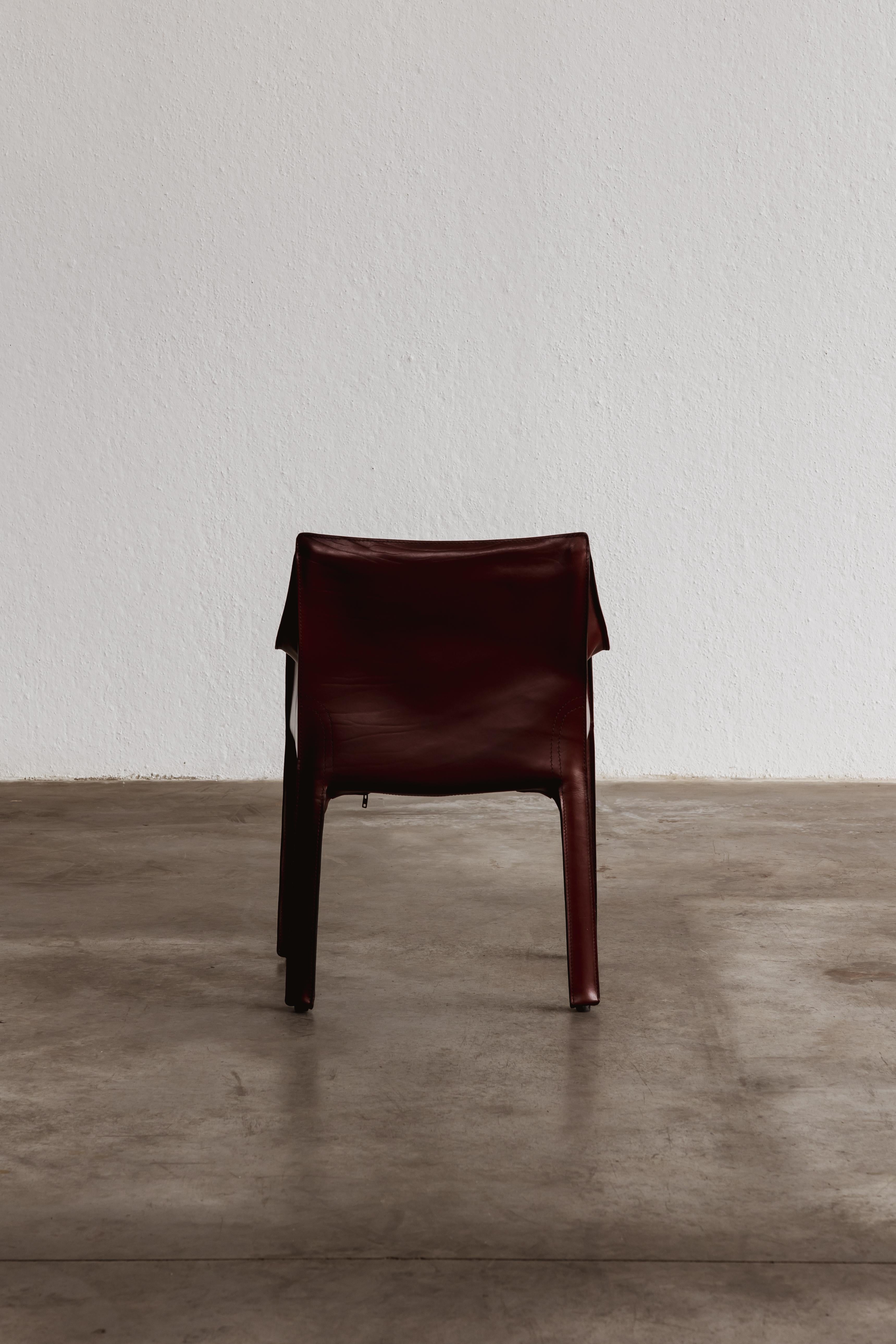 Mario Bellini "CAB 413" Dining Chairs for Cassina, 1977 For Sale at 1stDibs