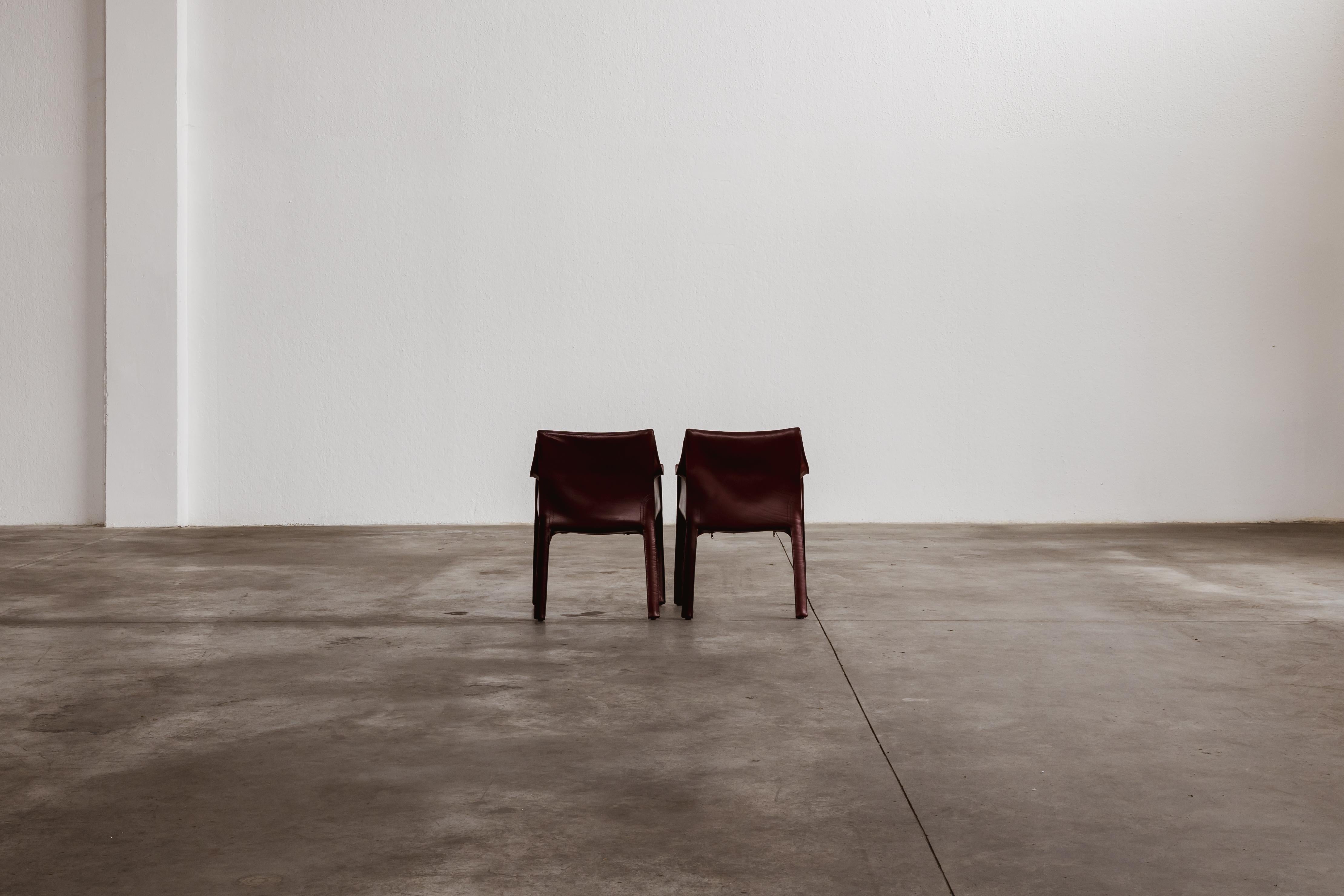Mario Bellini "CAB 413" Dining Chairs for Cassina, 1977, Set of 2 For ...