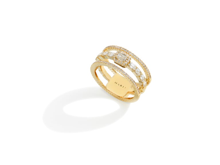 MARLI New York 18 Karat Gold FIFI Emerald Diamond Ring For Sale at 1stDibs