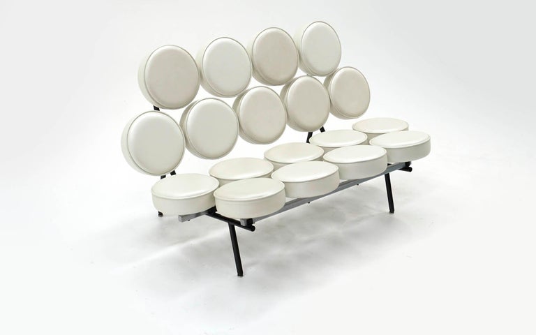 Marshmallow Sofa by Irving Harper / George Nelson White Metallic ...