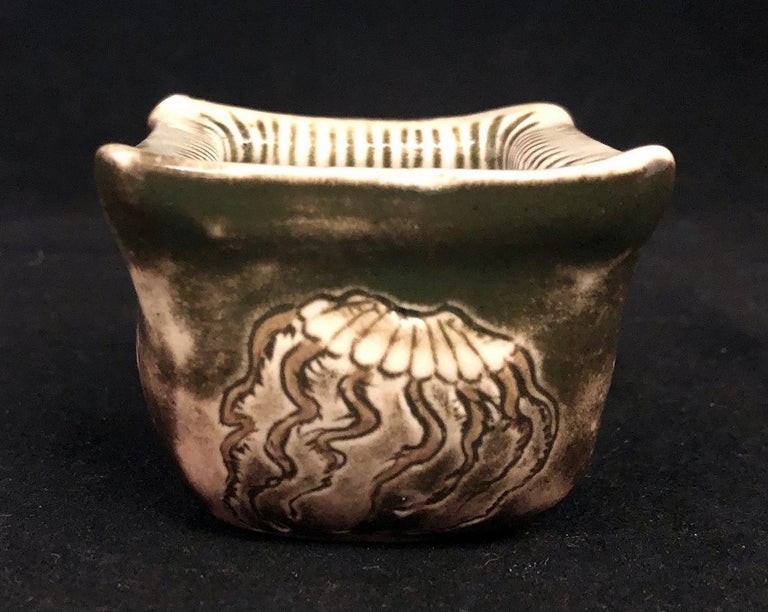 Martin Brothers Cache Pot For Sale at 1stDibs