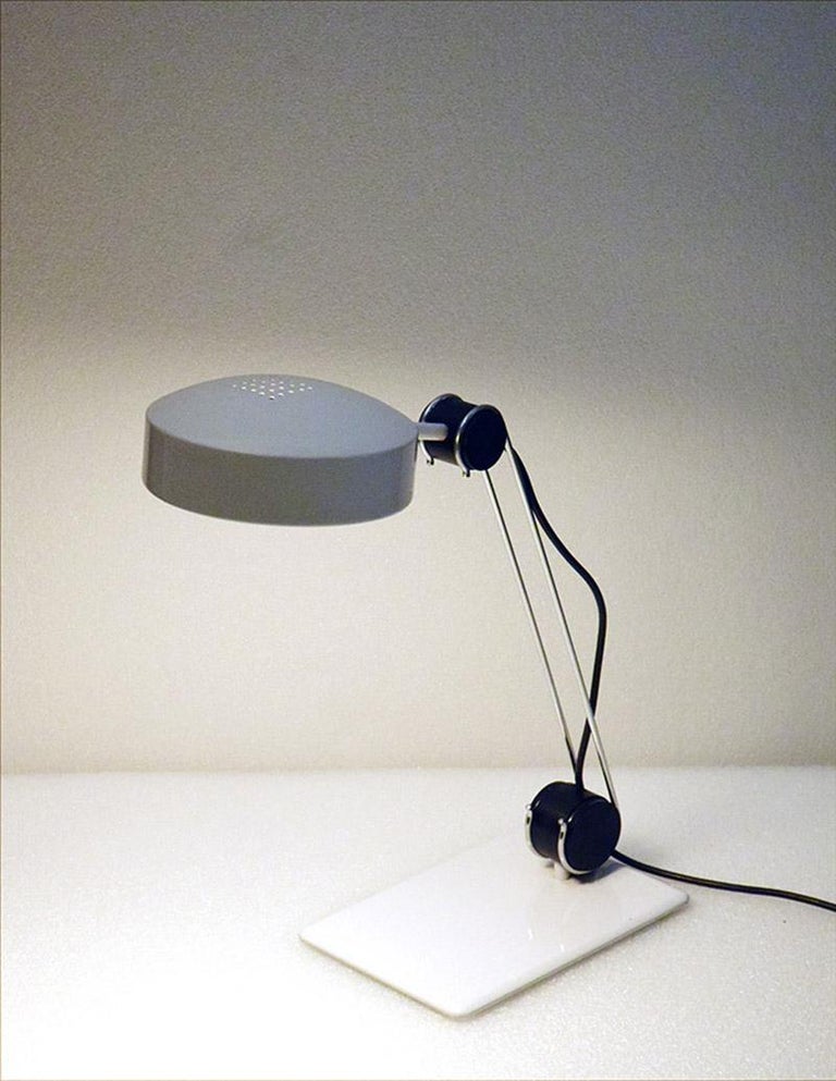 Martinelli Luce 1970's Table Lamp Mod. 665 For Sale at 1stDibs