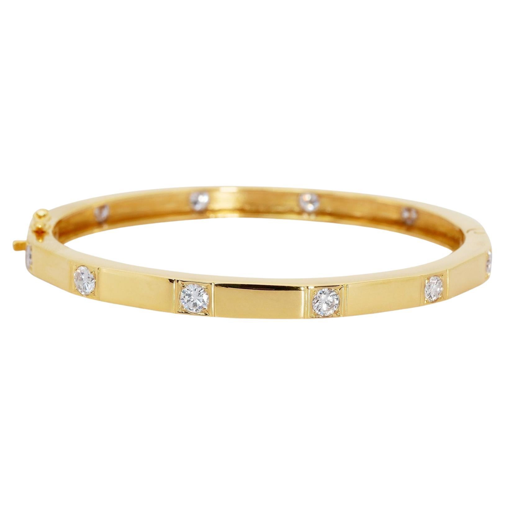 Marvelous 18k Yellow Gold Bangle w/ 2.15 Carat Natural Diamonds IGI ...