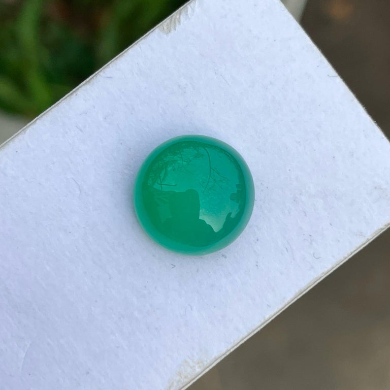 Marvelous Natural Green Agate Gemstone 7.15 Carats Indian Gemstone For Sale at 1stDibs