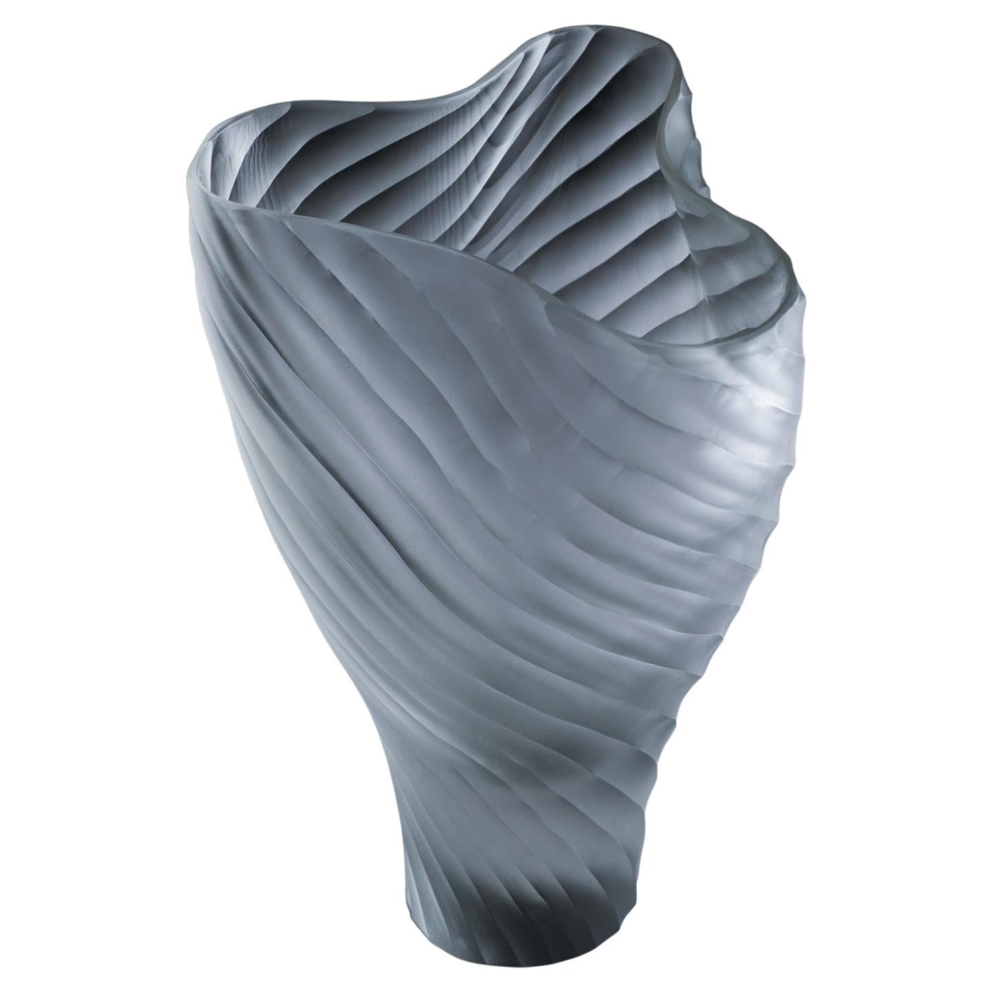 Kountess Vase by Purho at 1stDibs