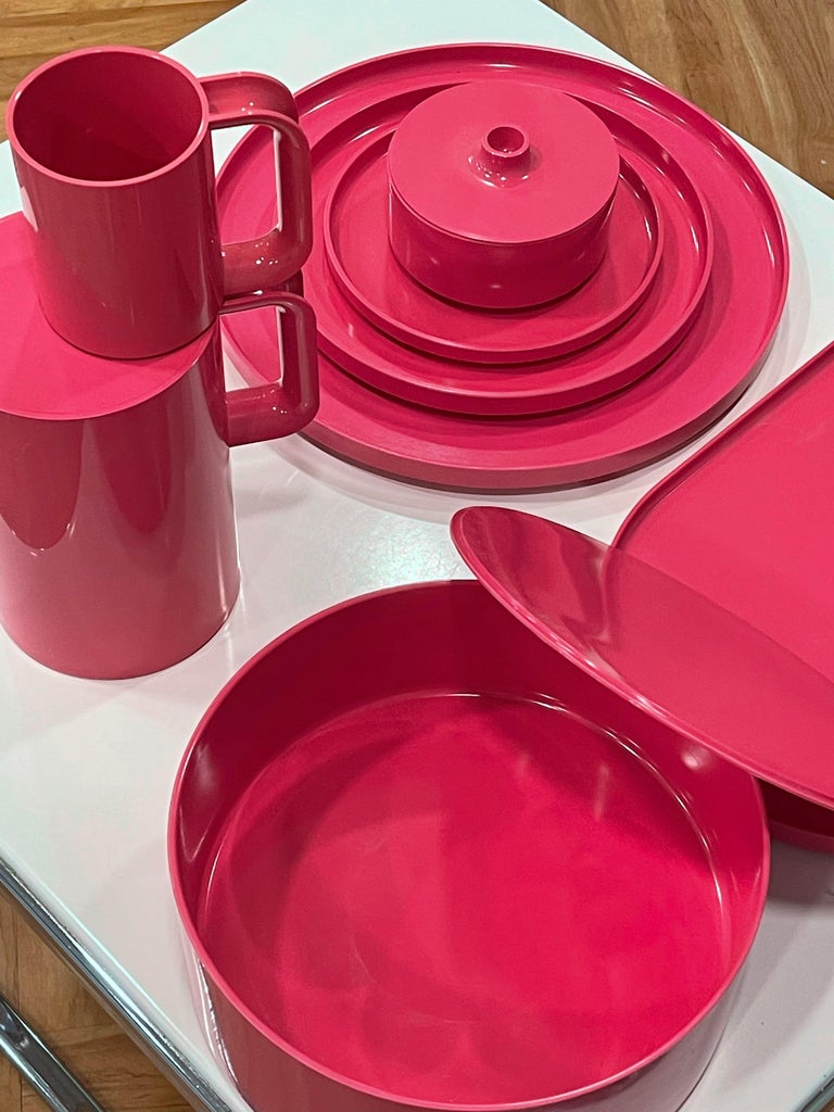 Massimo Vignelli Stackable Dinnerware Set, Heller 1964 at 1stDibs