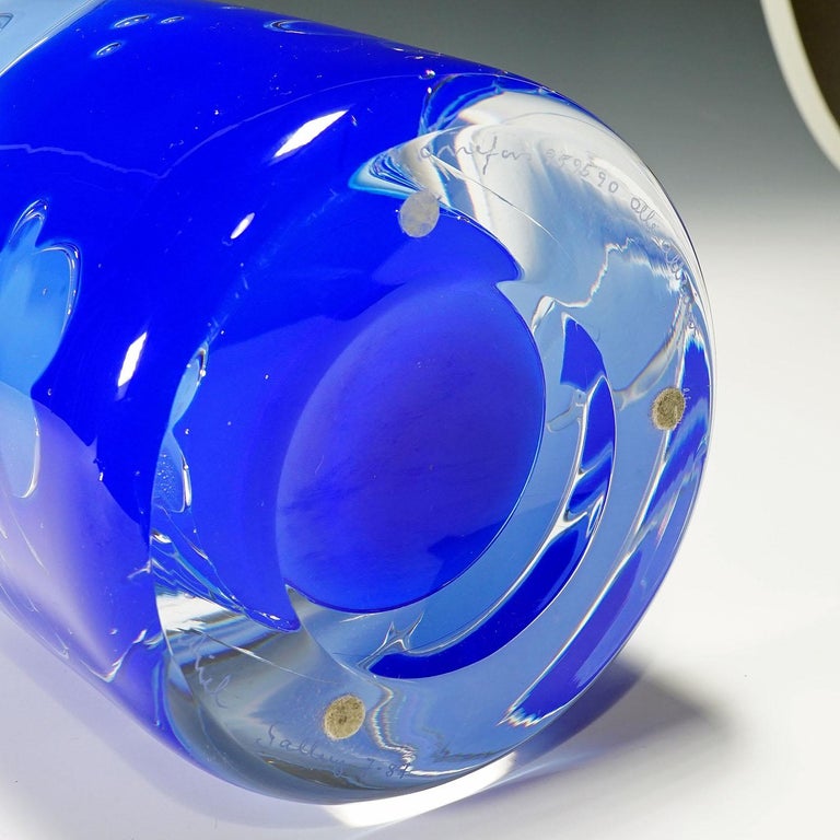 Massive Ariel Vase by Olle Alberius for Orrefors, Sweden, 1987 For Sale ...