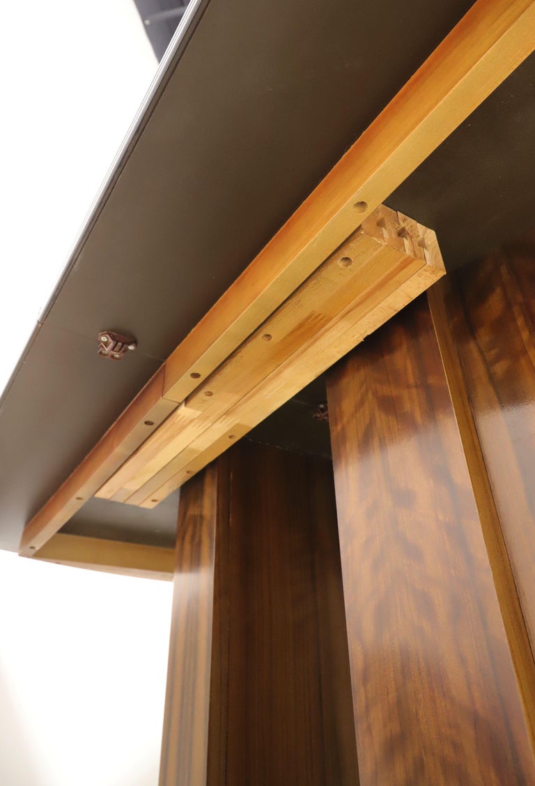 MASTERCRAFT by Baker Contemporary Dining Table For Sale at 1stDibs