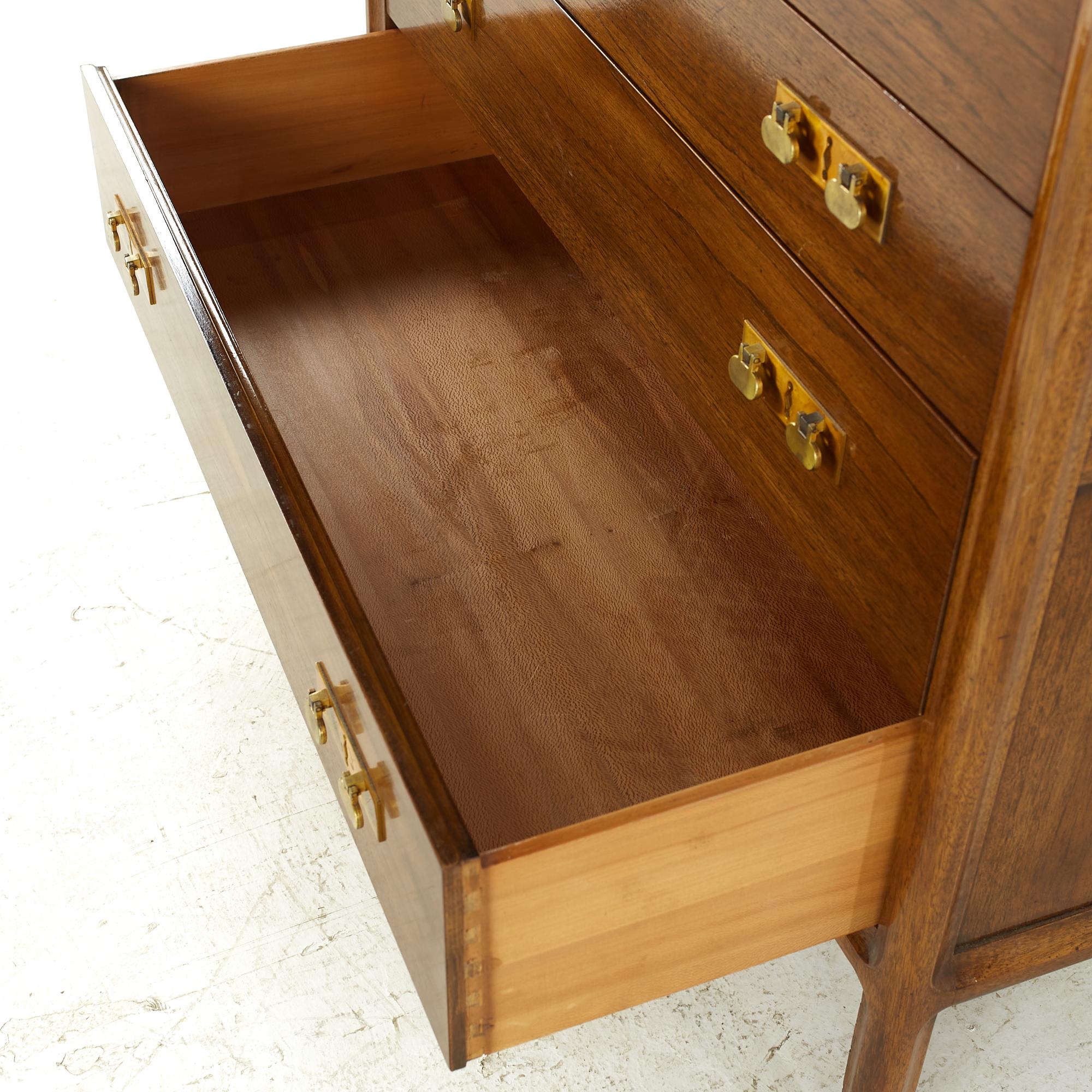 Mastercraft Midcentury Walnut and Brass Chest of Drawers For Sale at ...