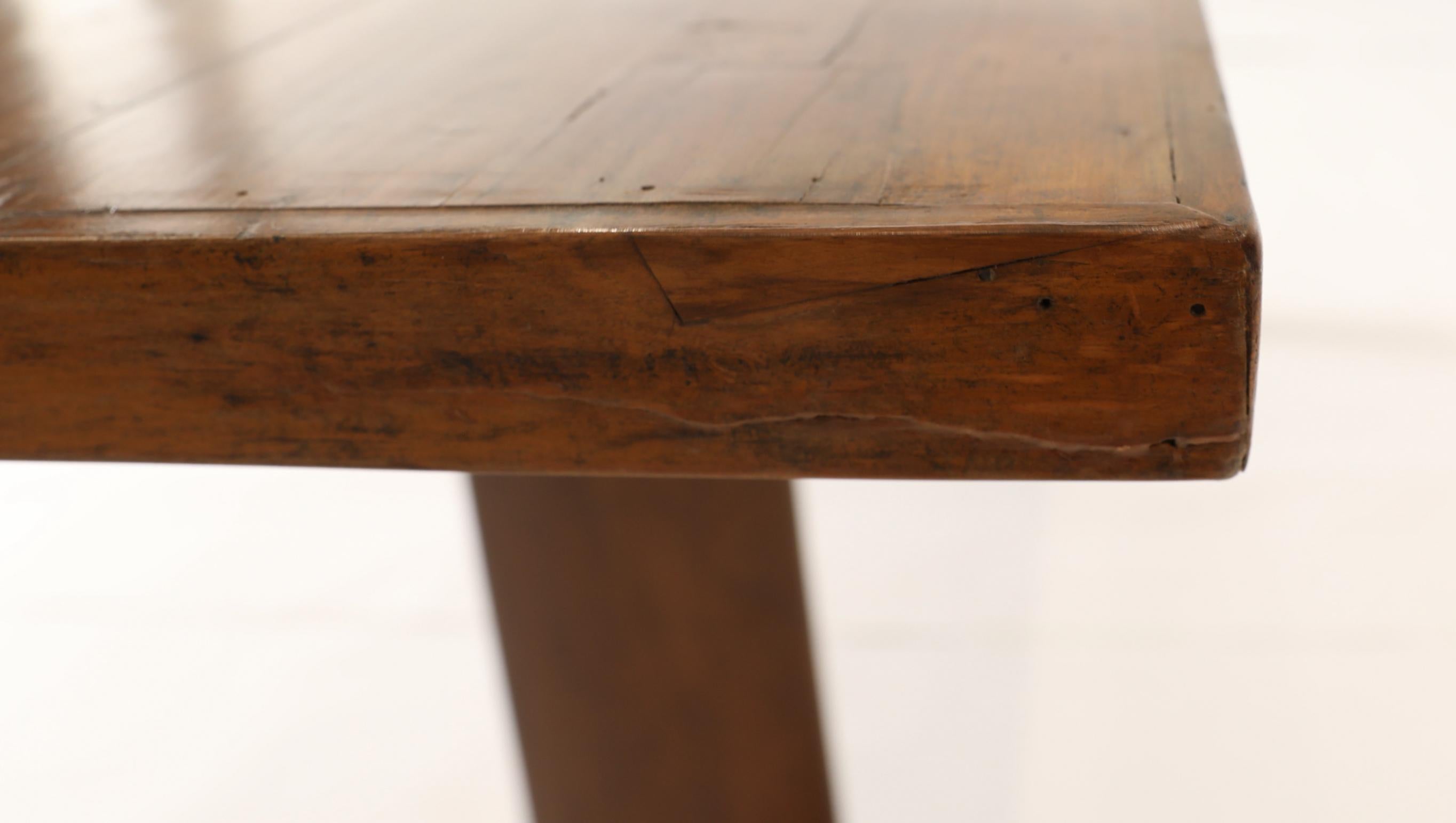Masterpiece Desk by Le Corbusier and Balkrisna Doshi For Sale at 1stDibs