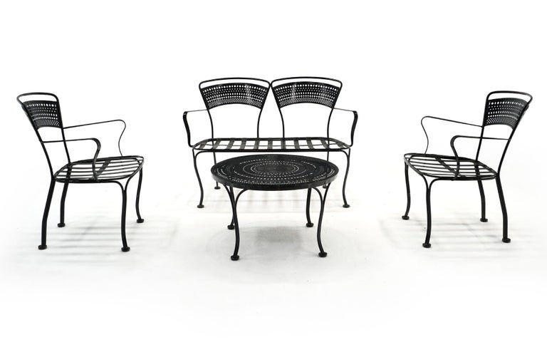 Matching Outdoor / Patio Set: Settee, Pair of Chairs and Coffee Table ...