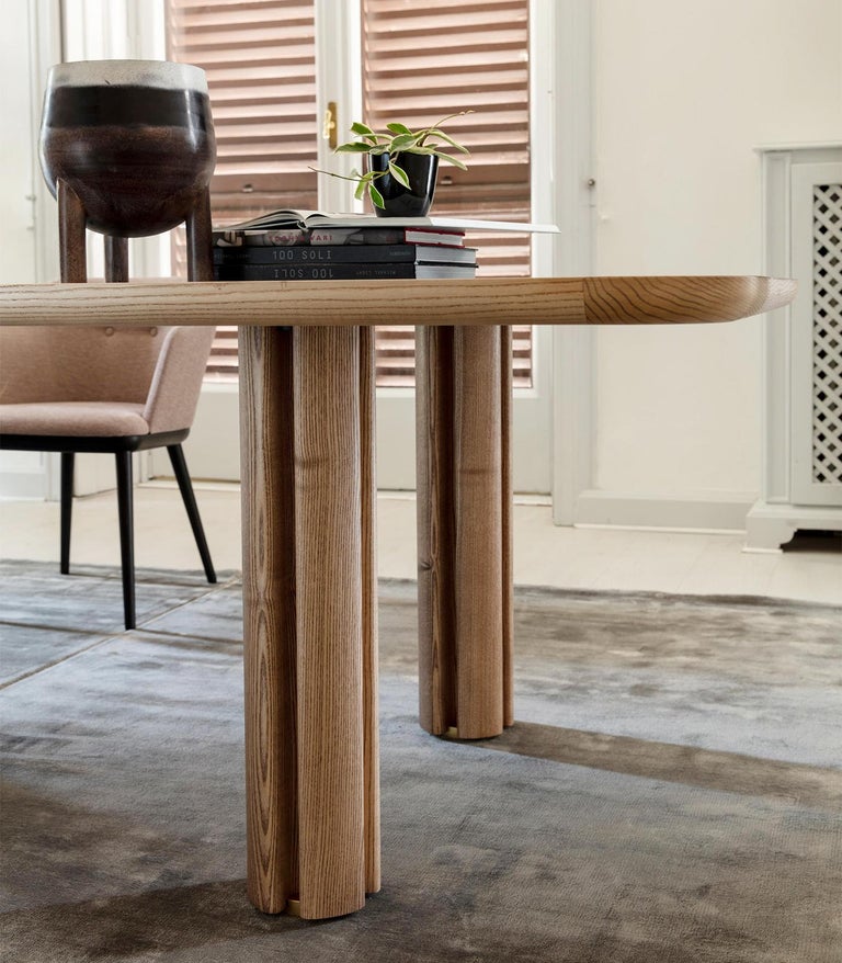 Mathilda Dining Table For Sale at 1stDibs
