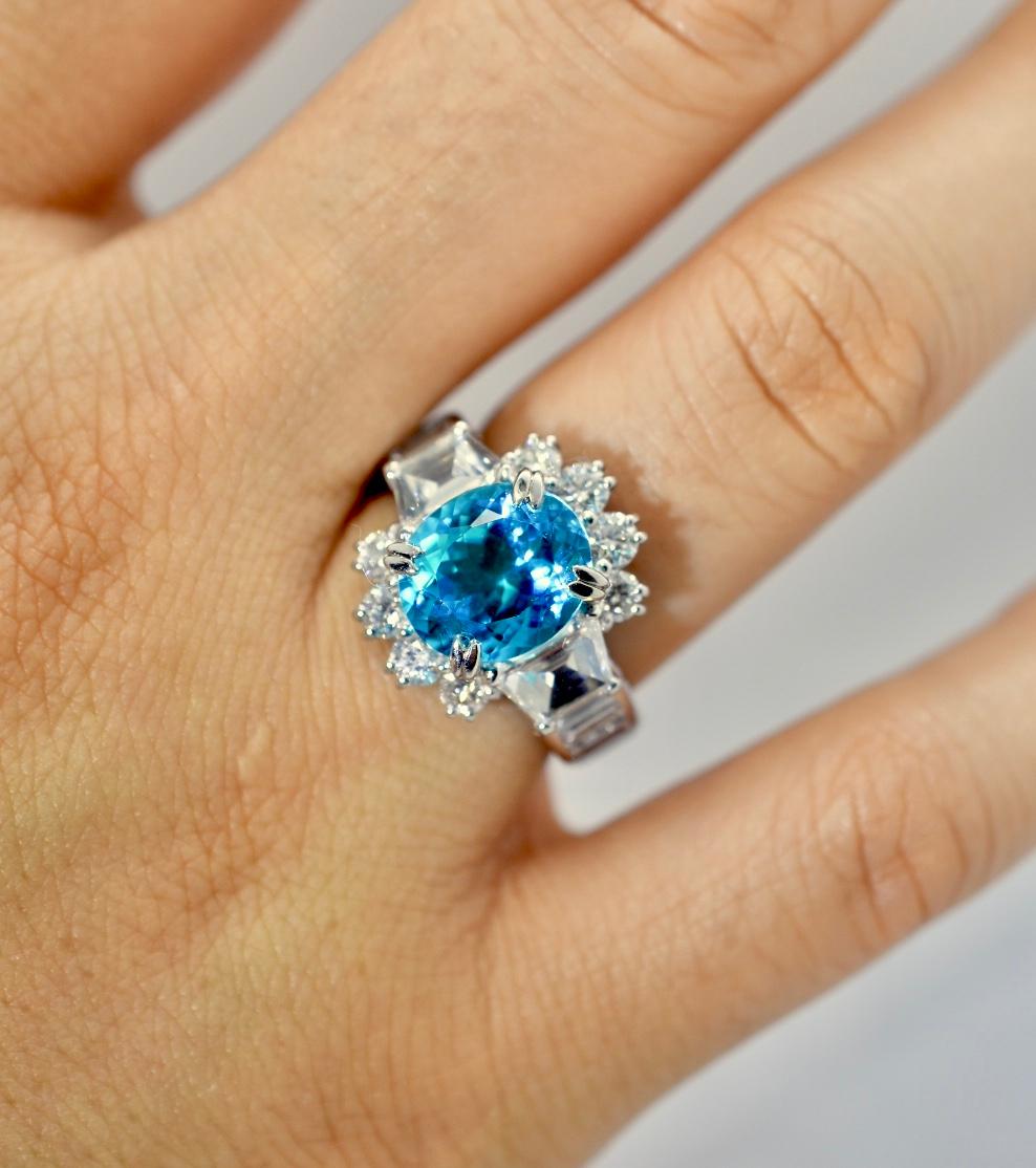 Matsuzaki Platinum 3.34ct Oval Brazil Paraíba Tourmaline Diamond Cocktail Ring at 1stDibs