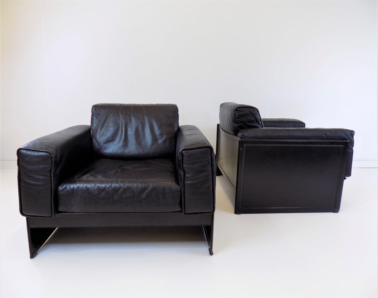 Matteo Grassi Korium KM 3/1 Leather Armchair by Tito Agnoli For Sale at ...