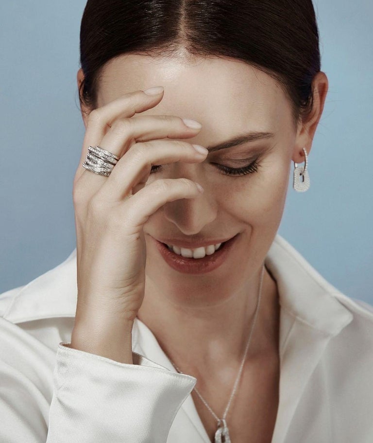 Customizable Mattioli Multisize Aspis Spinner Ring in Rose and White Gold For Sale at 1stDibs