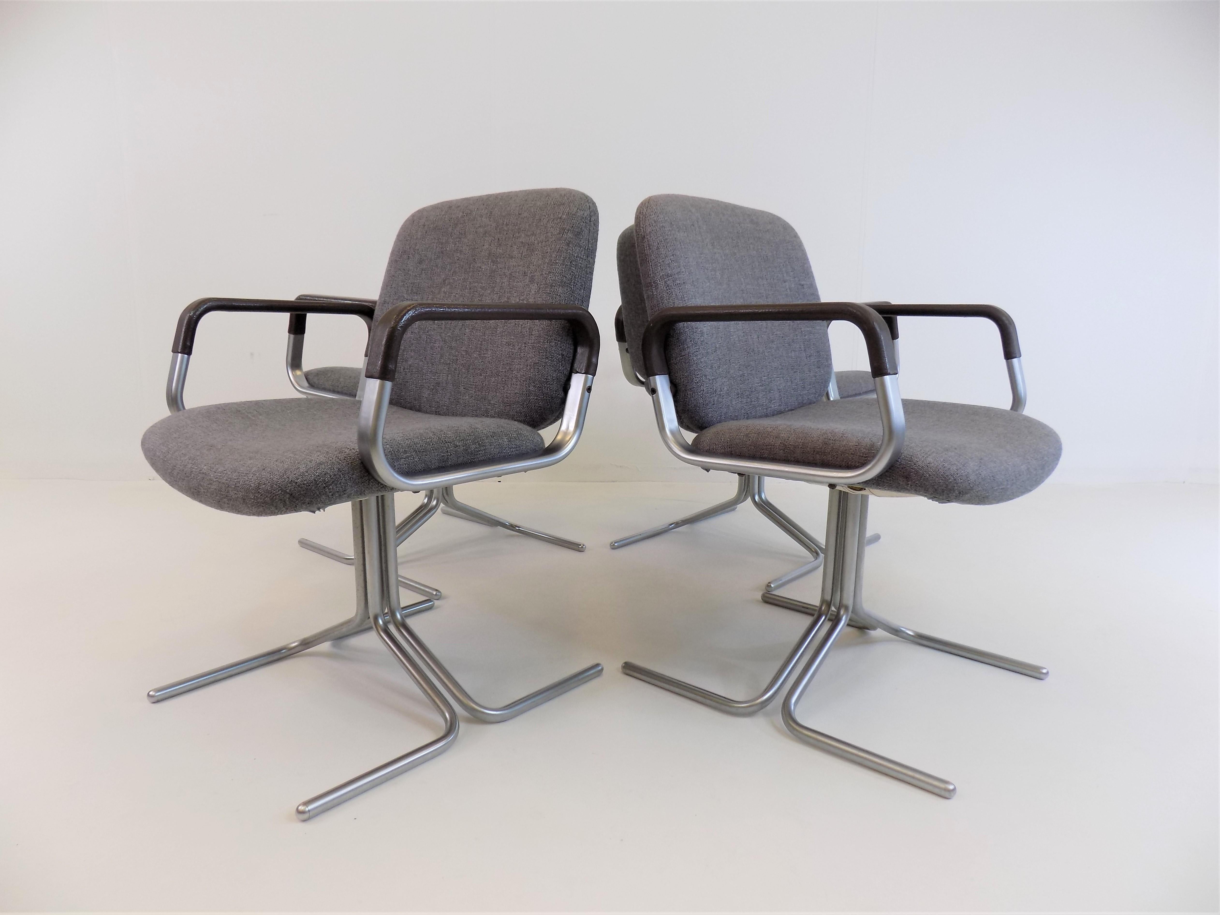 Mauser Seat 150 Set of 4 Dining/Conference Chairs by Herbert Hirche For ...