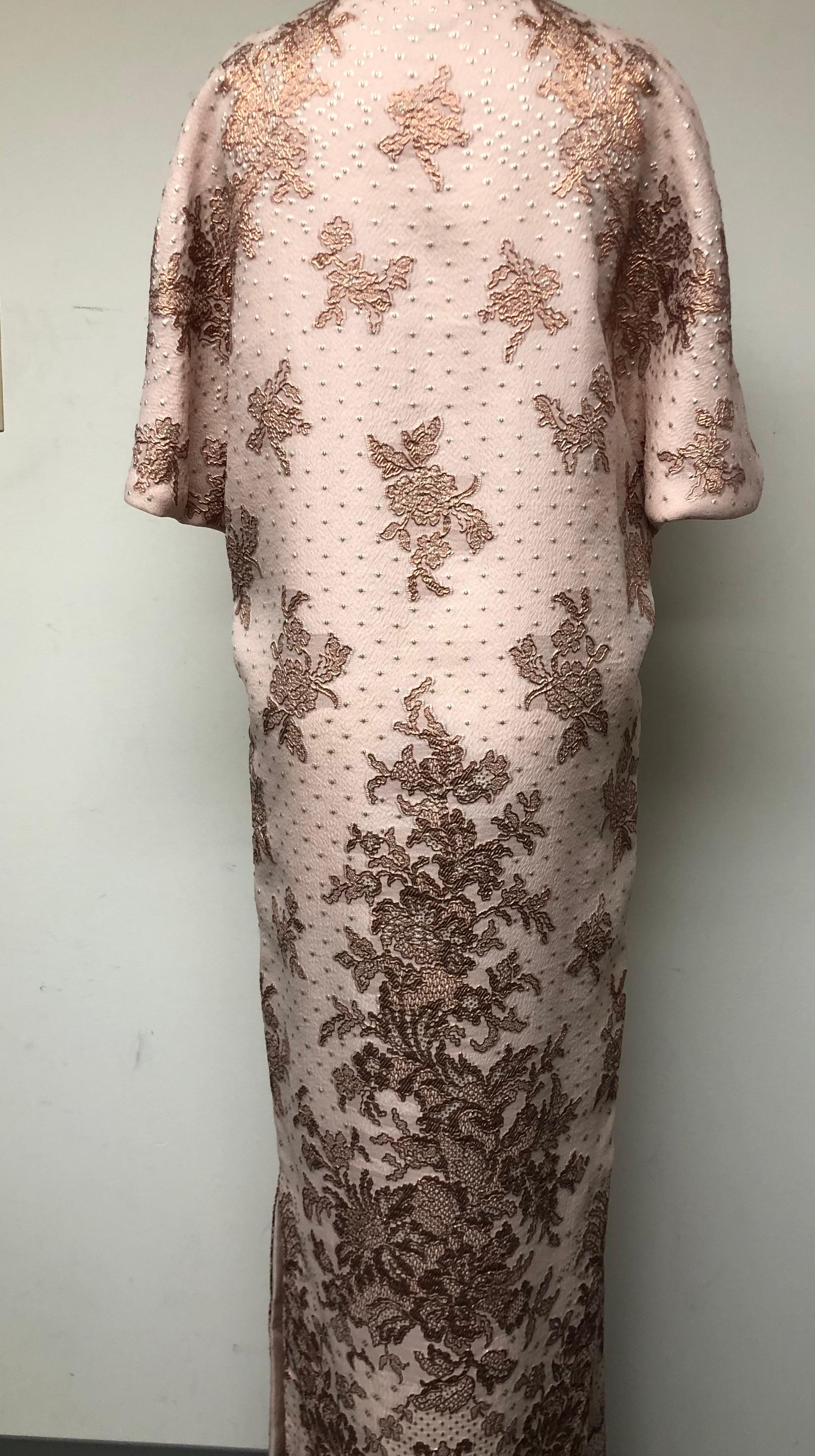 Mauve French Brocade Caftan For Sale at 1stDibs