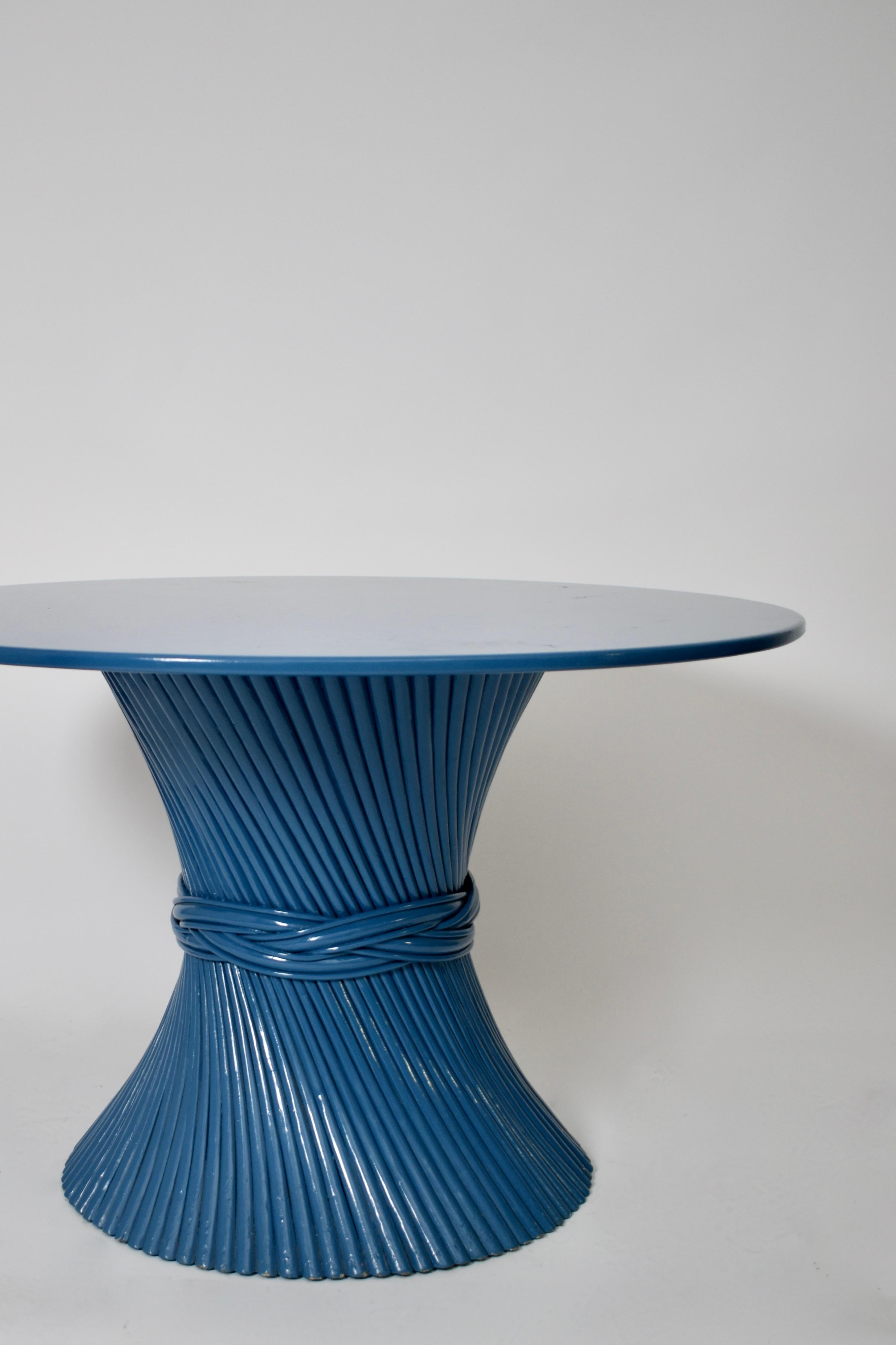 Mc Guire rattan and wood blue lacquered round dining table, 1970s For ...